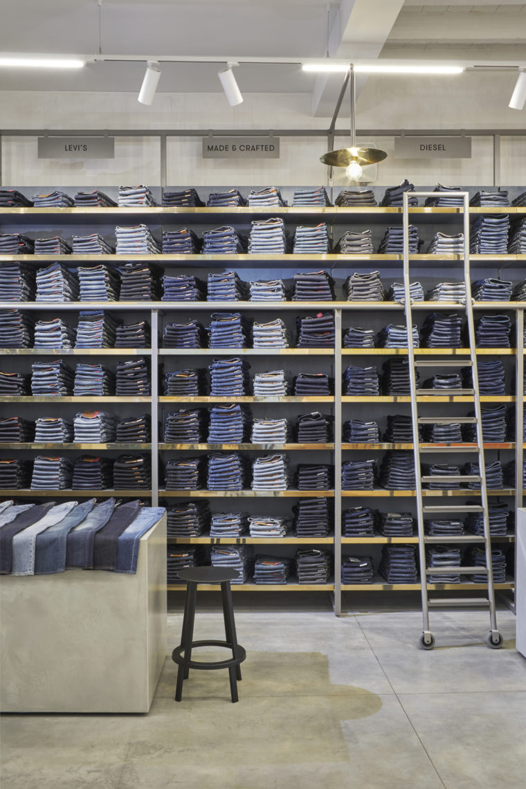 VEVS Interior Design - DE RODE WINKEL